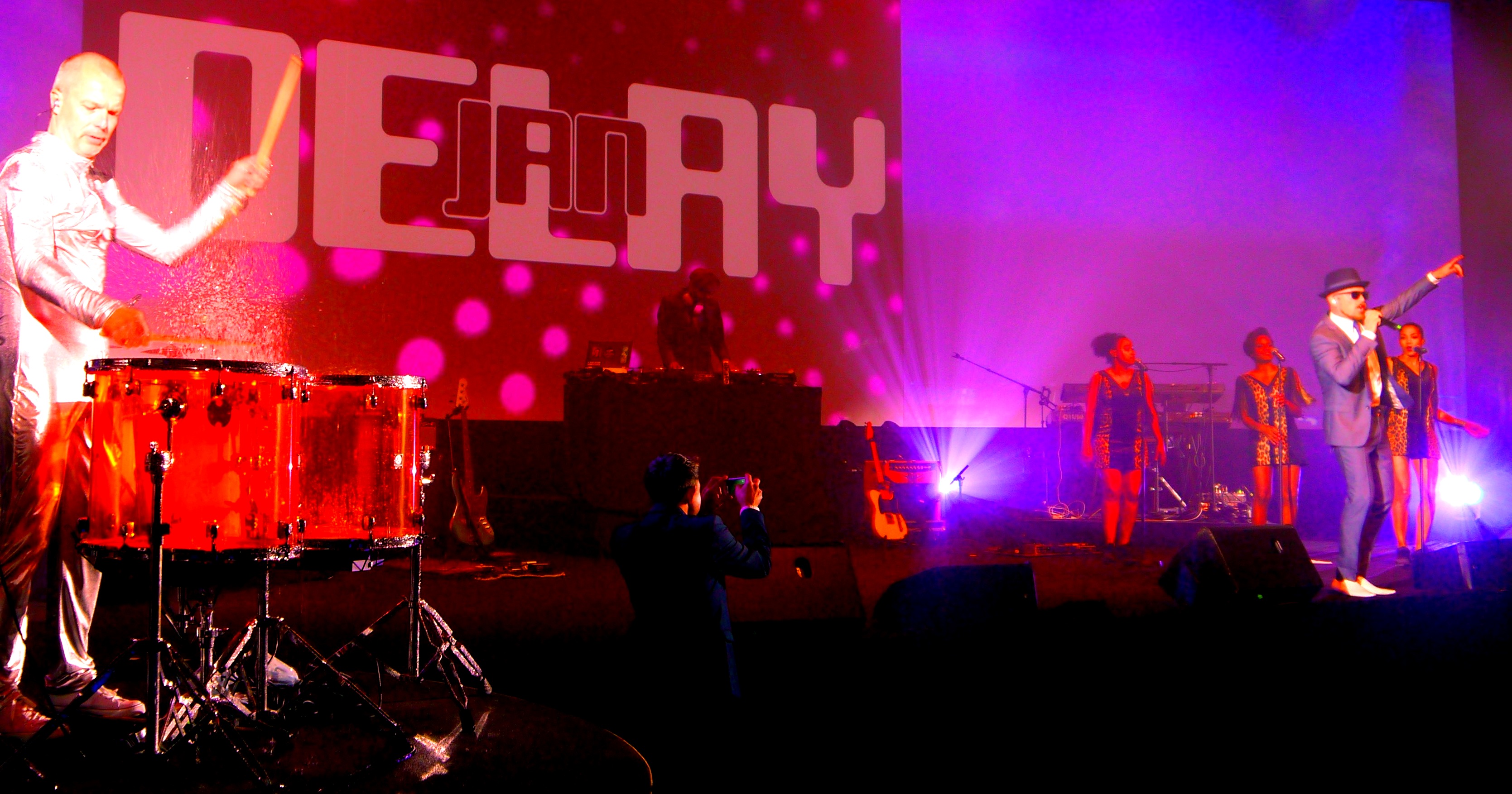 female DJ´s & LED Drums | Mission4Mars